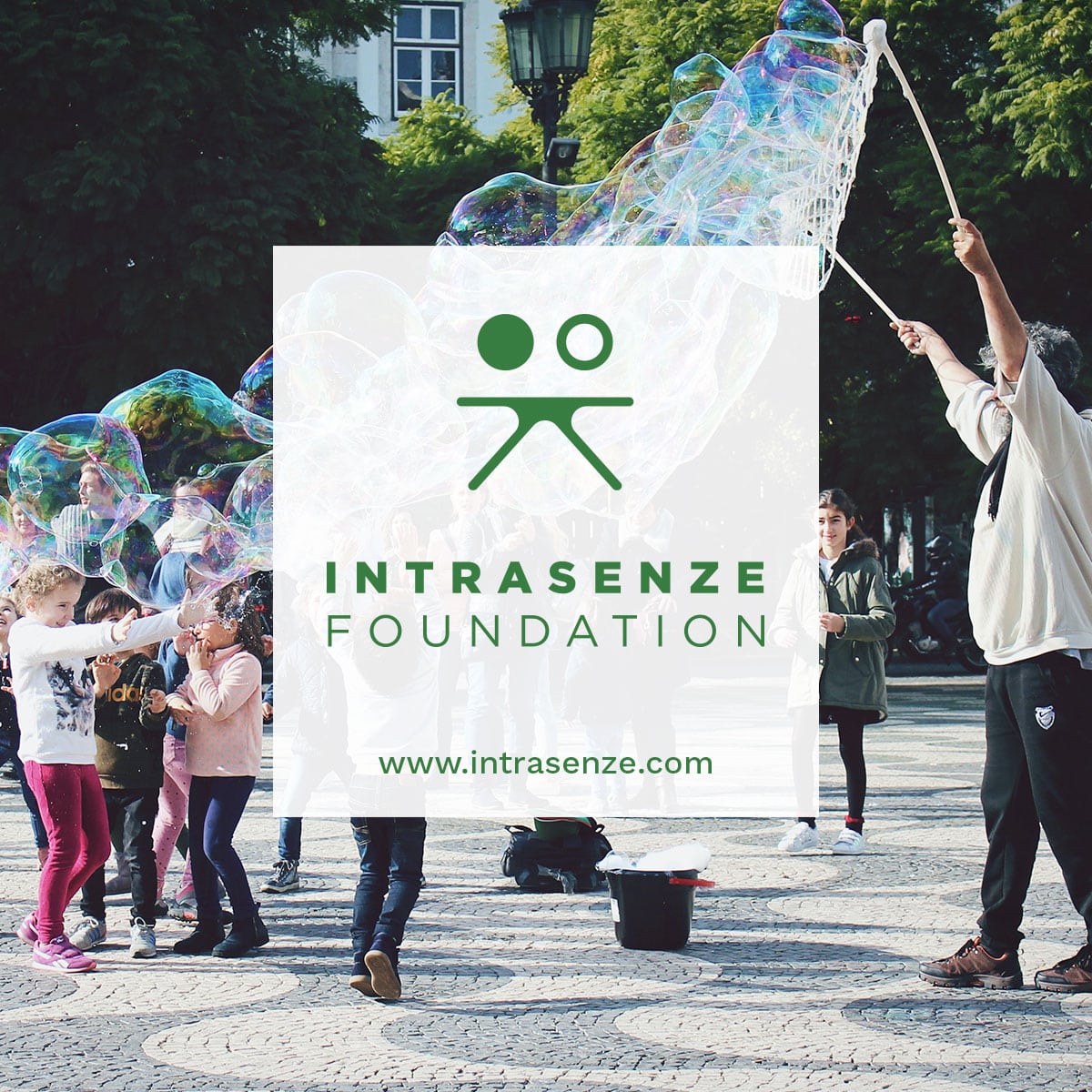 The board of Intrasenze Foundation - Intrasenze